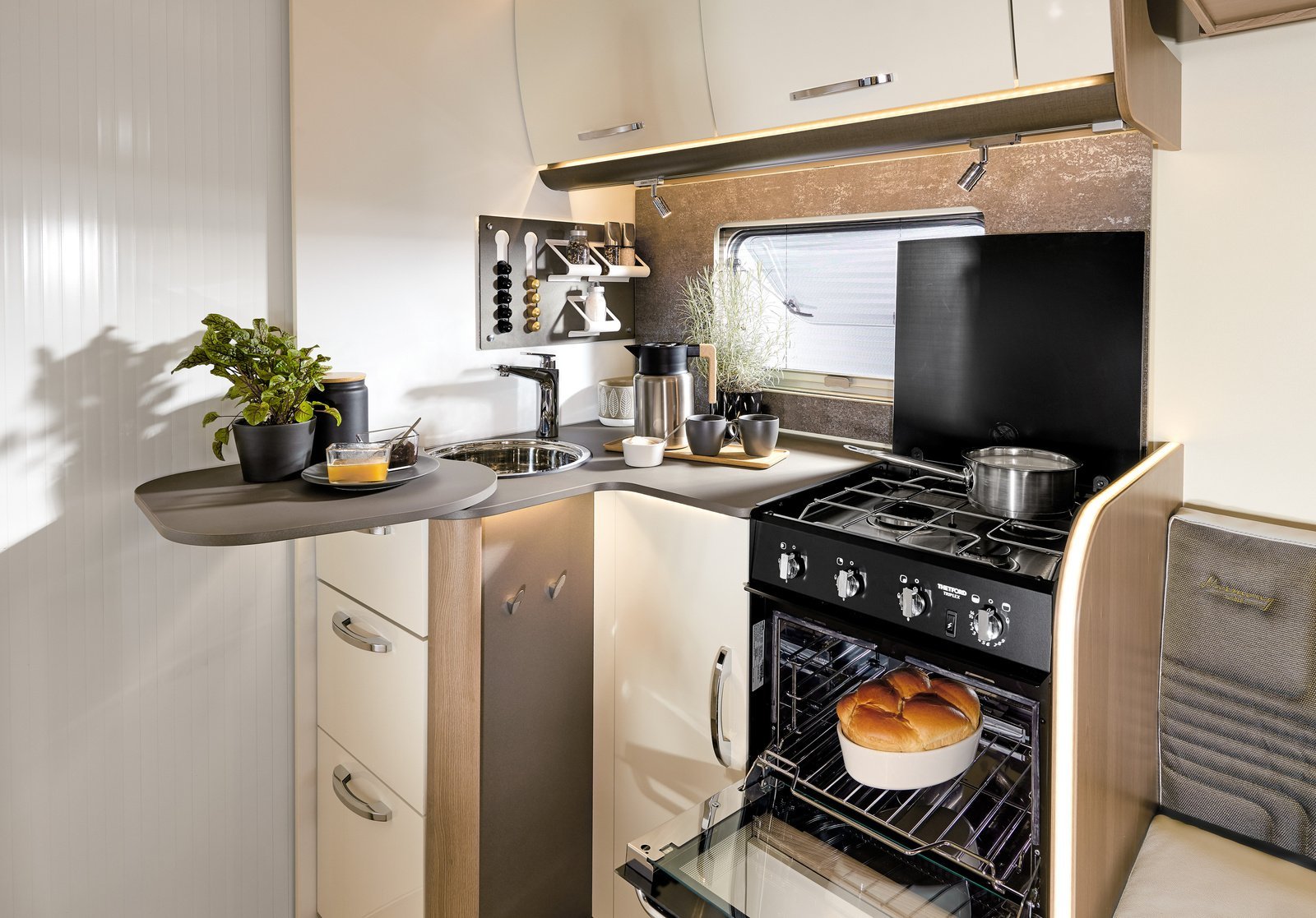 Bürstner Reisemobile & Camper Vans